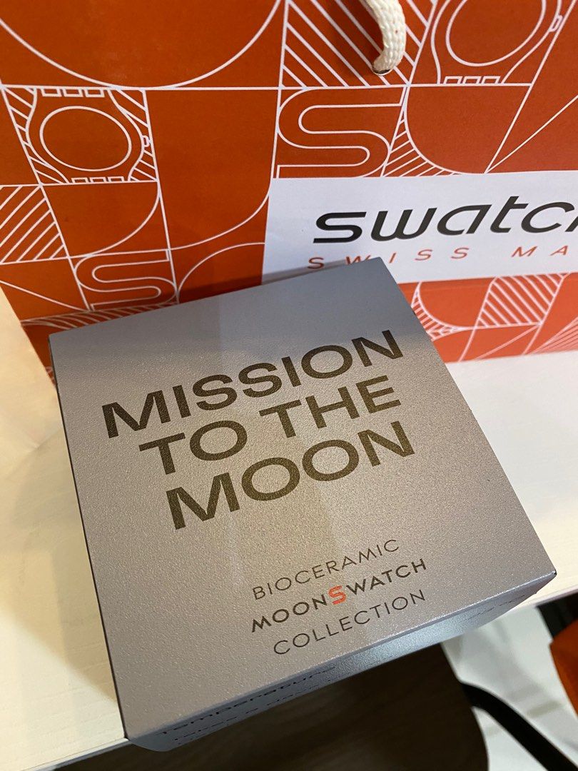 Moonswatch Moon, Men's Fashion, Watches & Accessories, Watches on Carousell