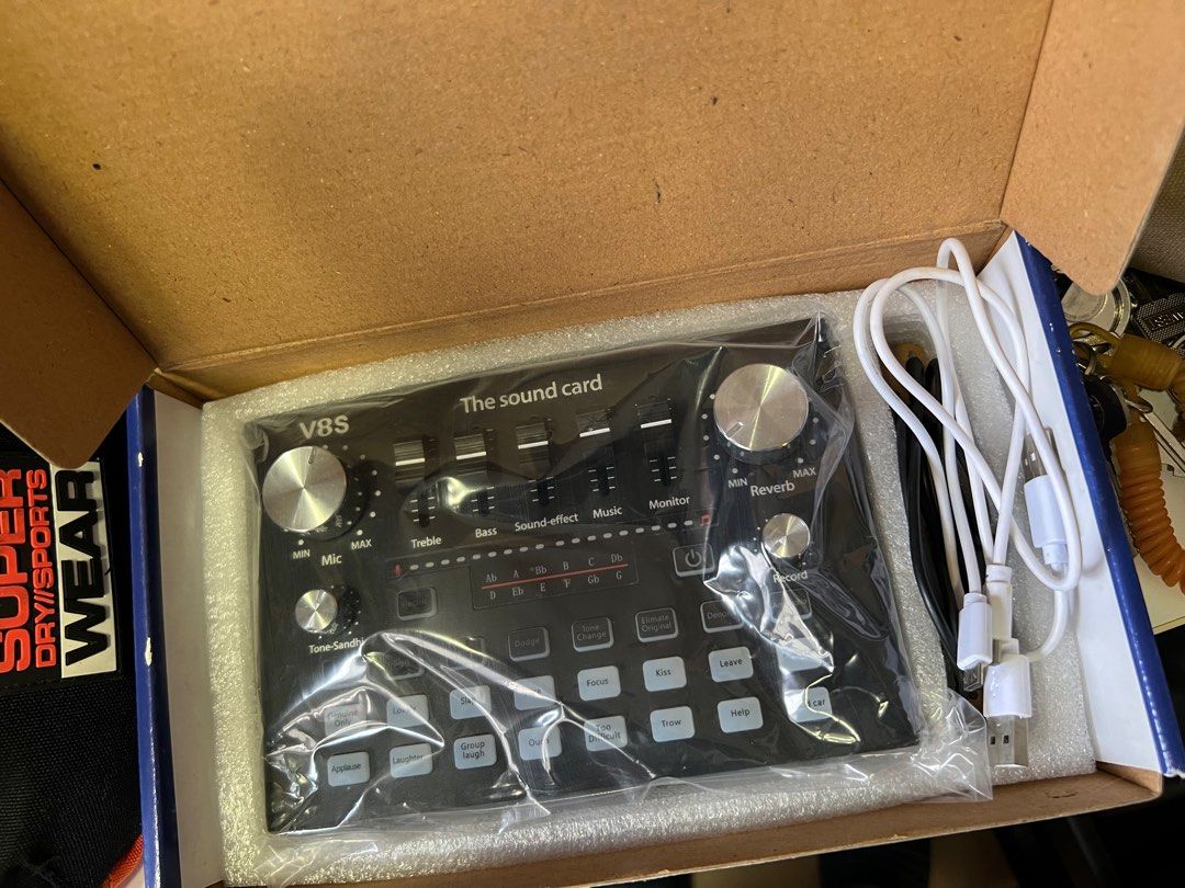 New V8 v15 Sound Card with Denoise for Condenser Microphone set package ...