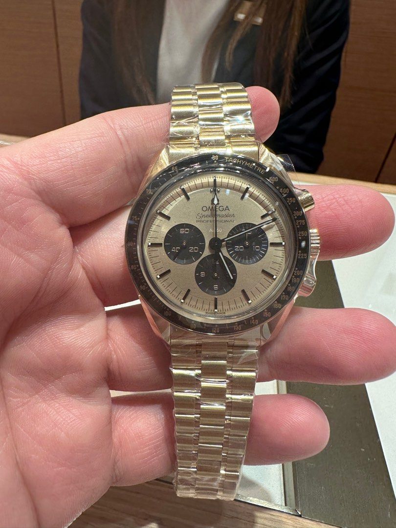 Omega Speedmaster full gold, Luxury, Watches on Carousell