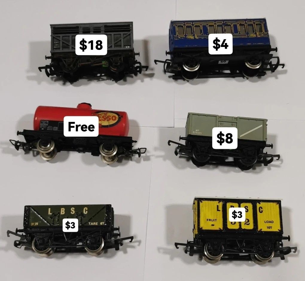 OO Gauge Model Train Items, Everything Else on Carousell