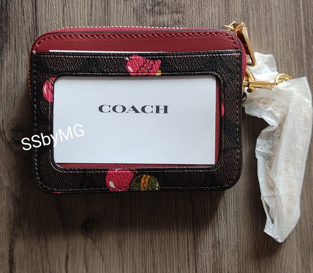 Original Coach Zip Card Case, Luxury, Bags & Wallets on Carousell