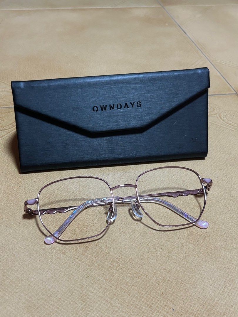 Owndays Kuromi Spectacle Frames, Women's Fashion, Watches & Accessories ...