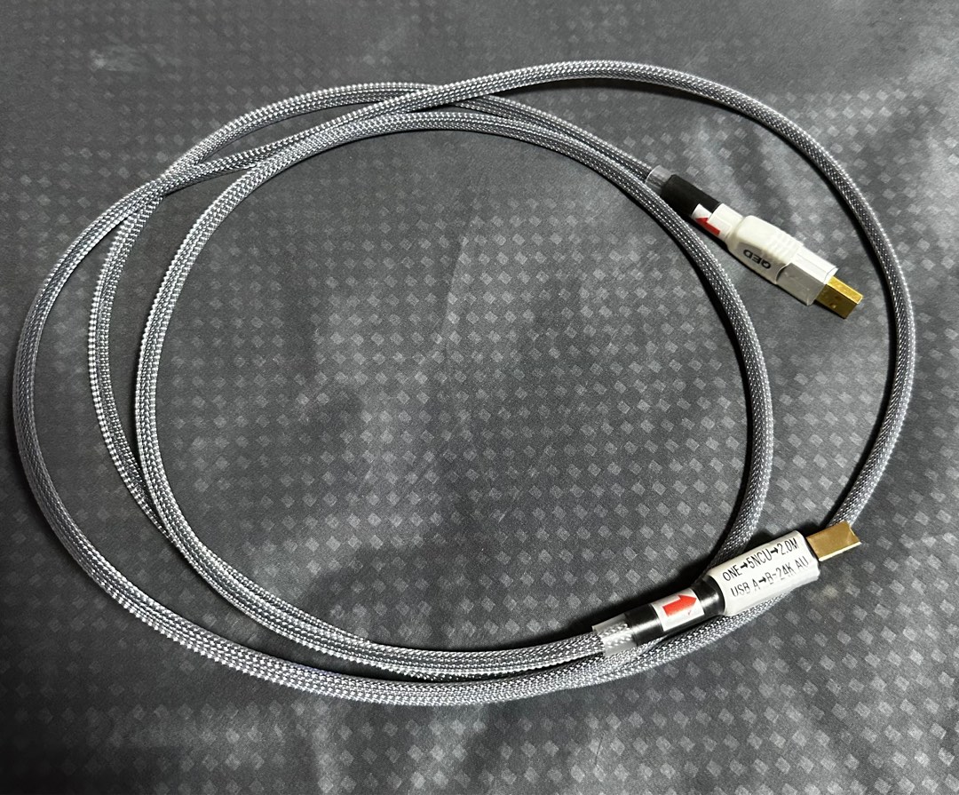 QED USB A/B Cable for DAC - 2m, Audio, Other Audio Equipment on Carousell