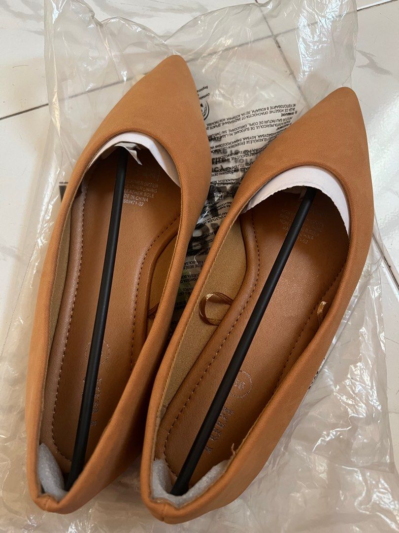 Rubi Flat Shoe, Women's Fashion, Footwear, Flats on Carousell