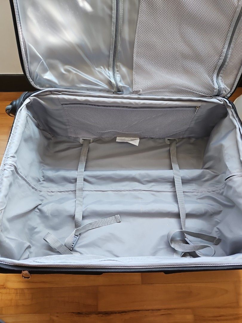 Samsonite soft case luggage, Hobbies & Toys, Travel, Luggage on Carousell