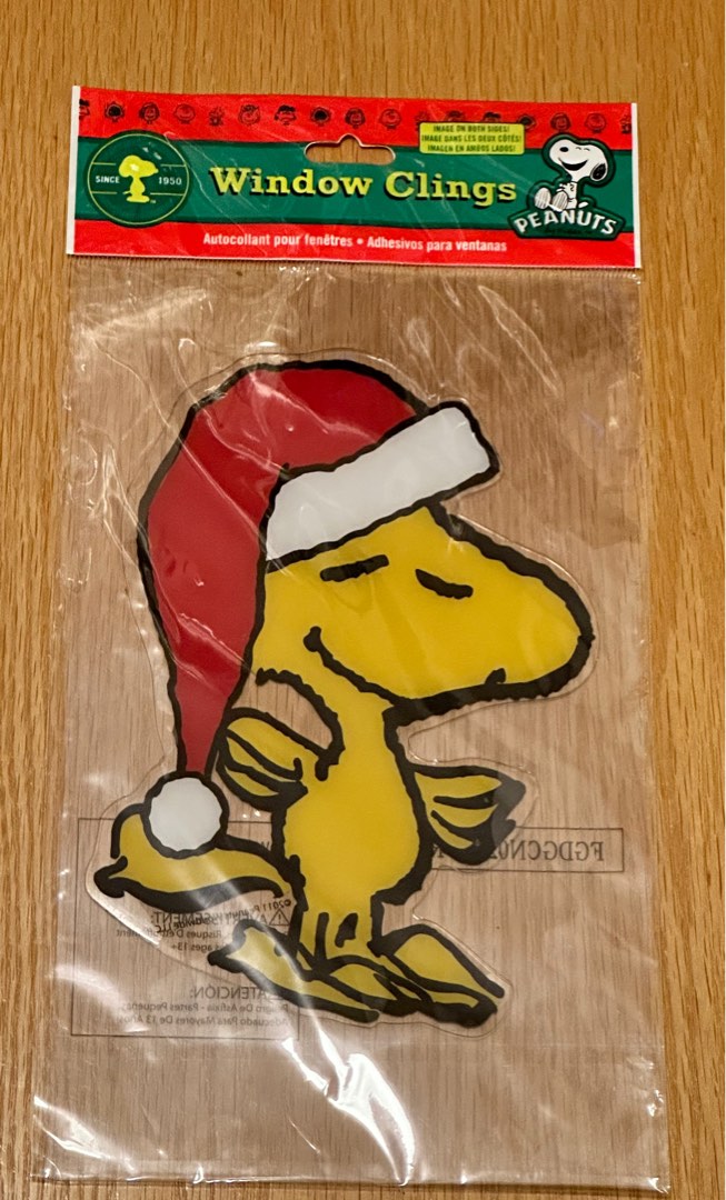 Snoopy 史努比 window sticker, 興趣及遊戲, 手作＆自家設計, 其他 - Carousell