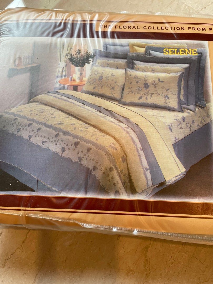 Sprei Florence, Perabotan Rumah di Carousell
