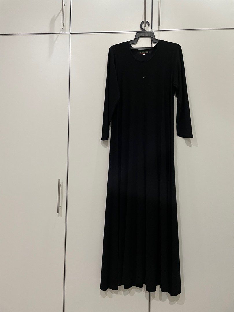 SRI MUNAWWARAH Design Black long jubah dress umrah haji, Women's ...