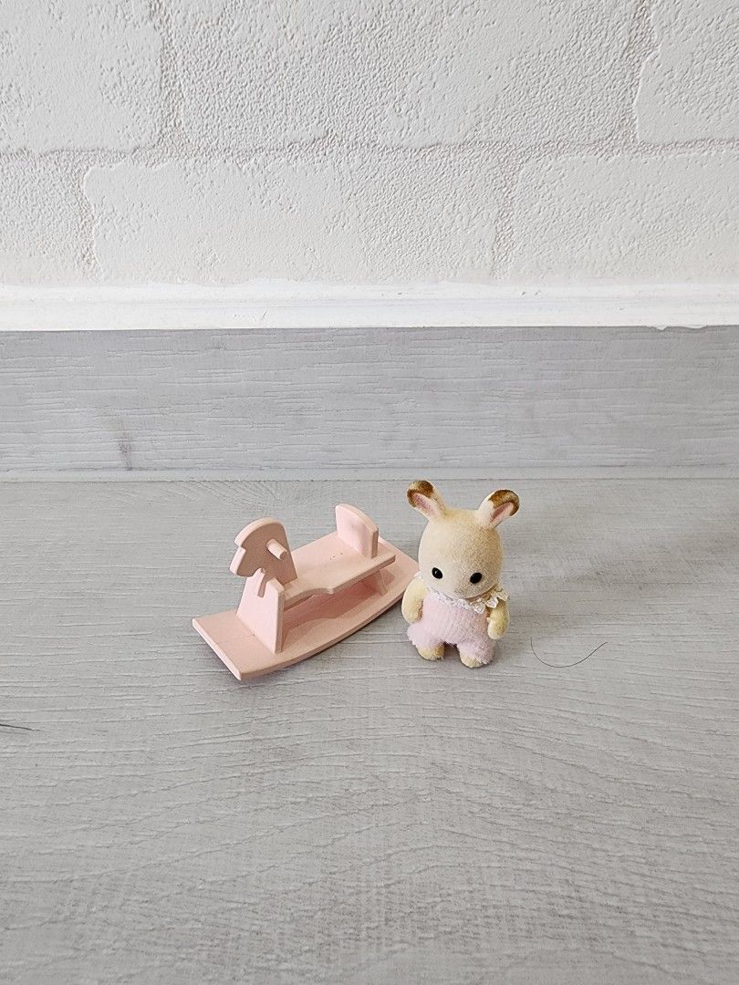 Sylvanian Families Rocking Horse with Rabbit Baby Figurine, Hobbies ...