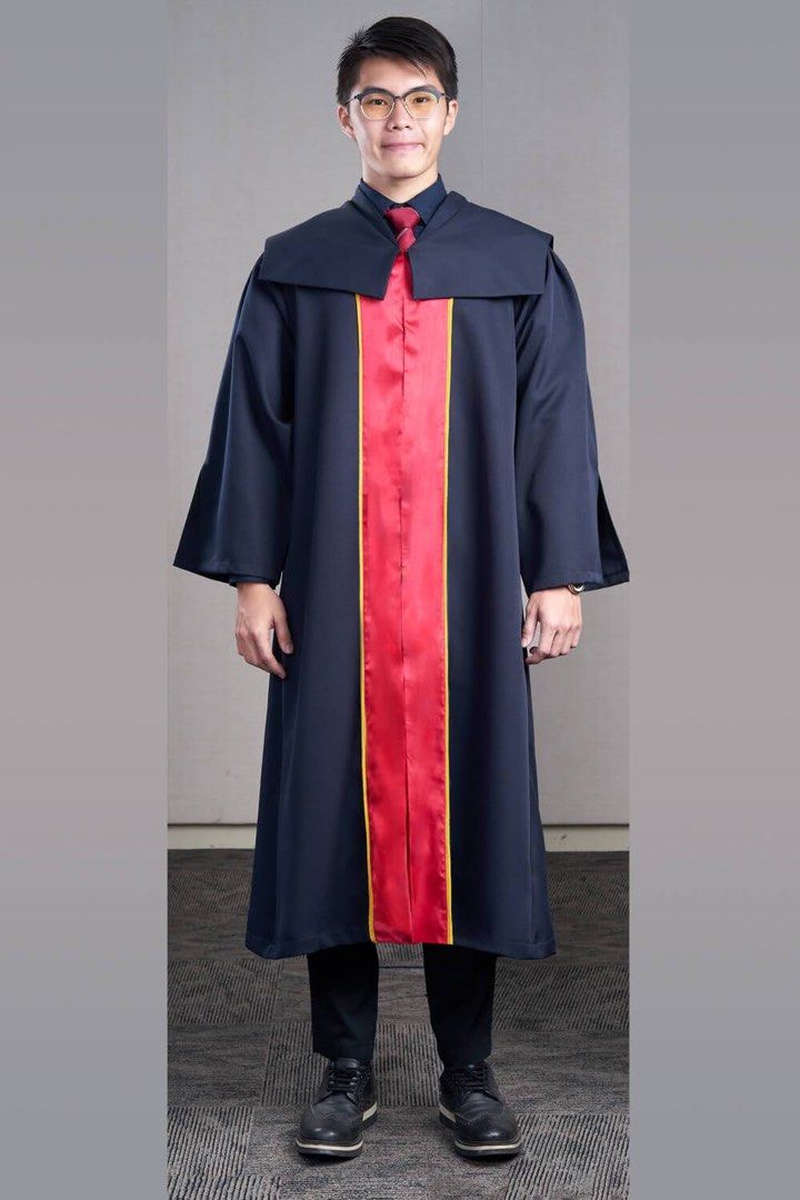 Temasek Polytechnic (TP) Graduation Gown, Women's Fashion, Coats ...
