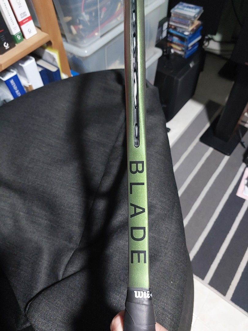 Tennis Racket Wilson Blade 100 v8, Sports Equipment, Sports & Games ...