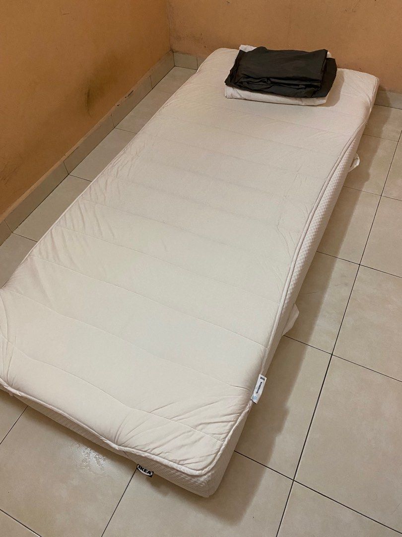 Tilam Single complete set, Furniture & Home Living, Bedding & Towels on ...