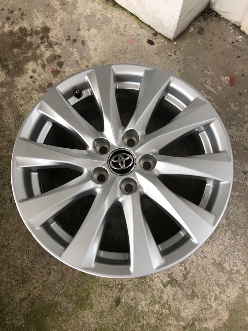 Toyota 17 inch rims, Car Accessories, Tyres & Rims on Carousell