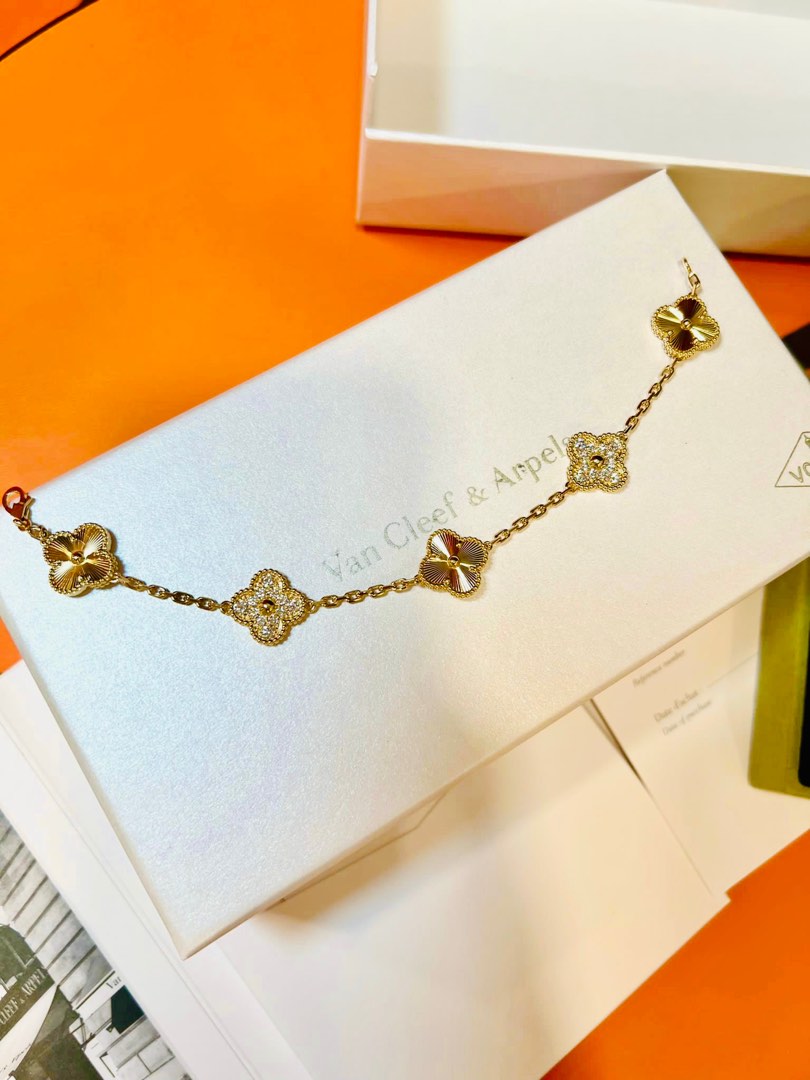 VCA Alhambra 5 Motif Bracelet, Women's Fashion, Jewelry & Organisers ...