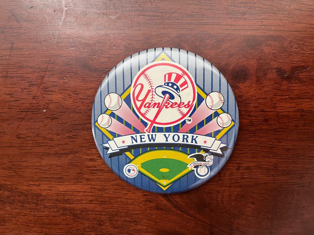 Vintage Yankees pin, Hobbies & Toys, Memorabilia & Collectibles ...