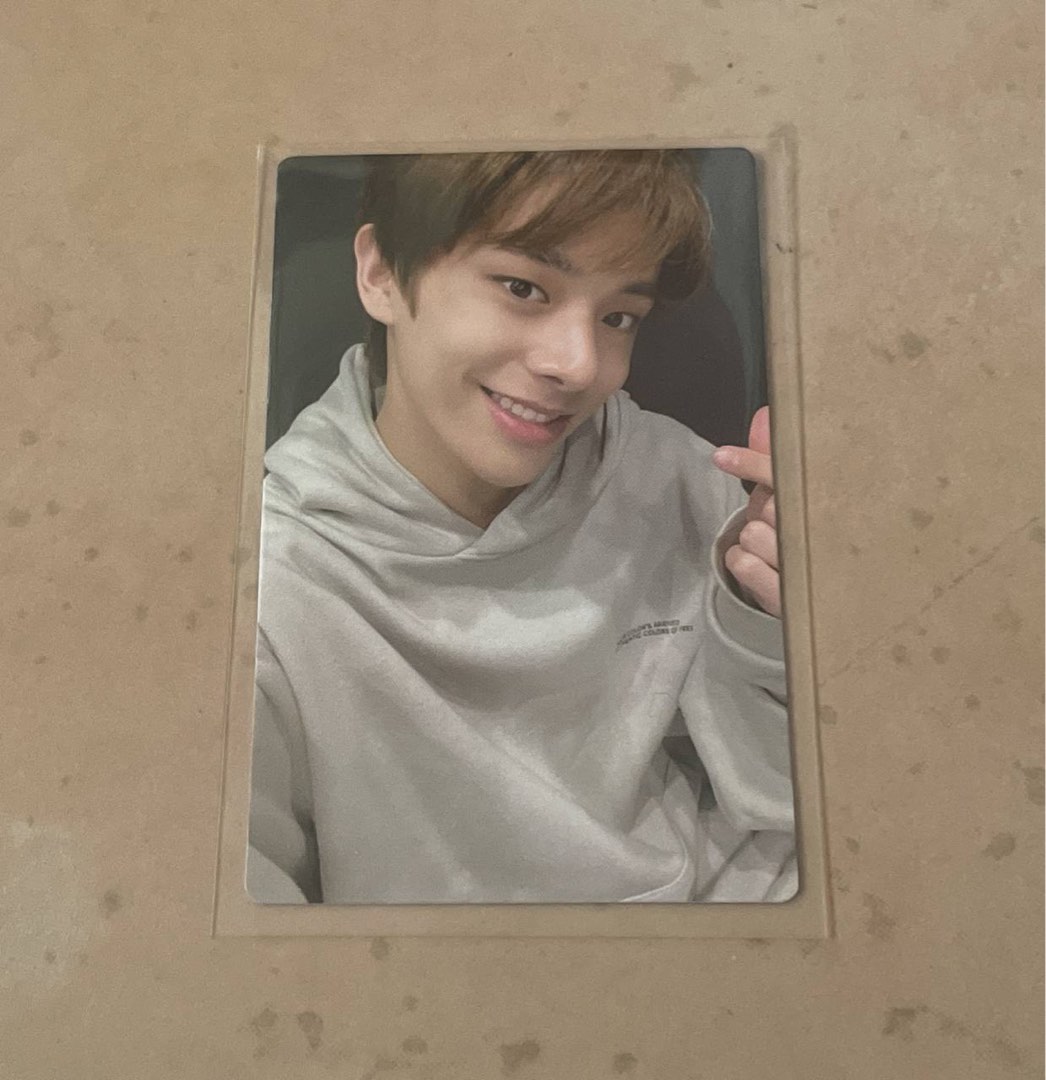 wts/lfb jake lightstick pc, Hobbies & Toys, Memorabilia & Collectibles ...