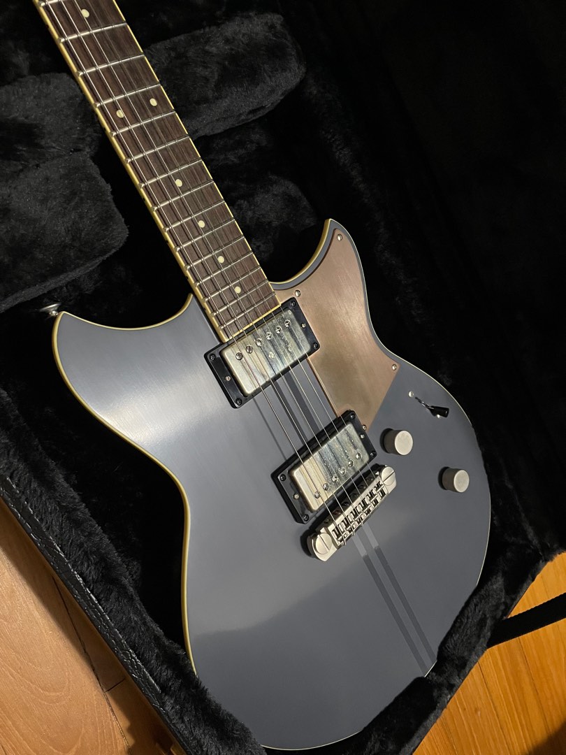 YAMAHA REVSTAR RSP20CR electronic guitar , Hobbies & Toys, Music ...