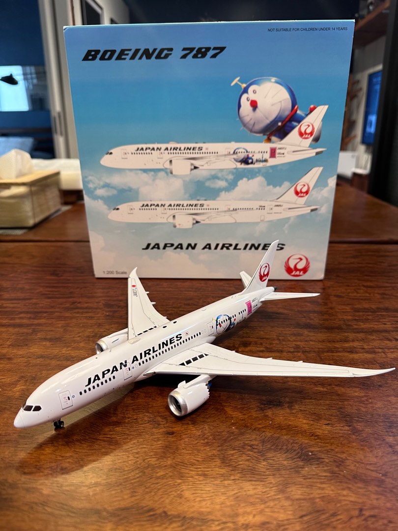 1:200 Japan Airlines (JAL) Boeing 787-8 Doraemon Livery, Hobbies & Toys ...