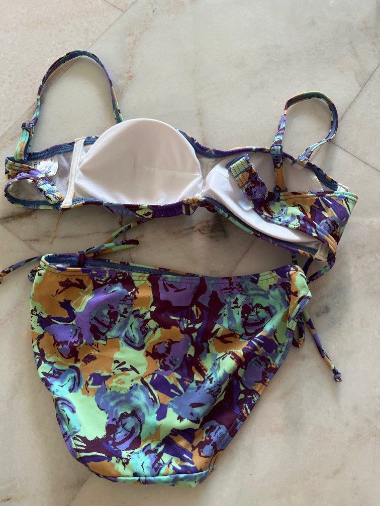 Aimer feel bikini set, Women's Fashion, Swimwear, Bikinis & Swimsuits ...