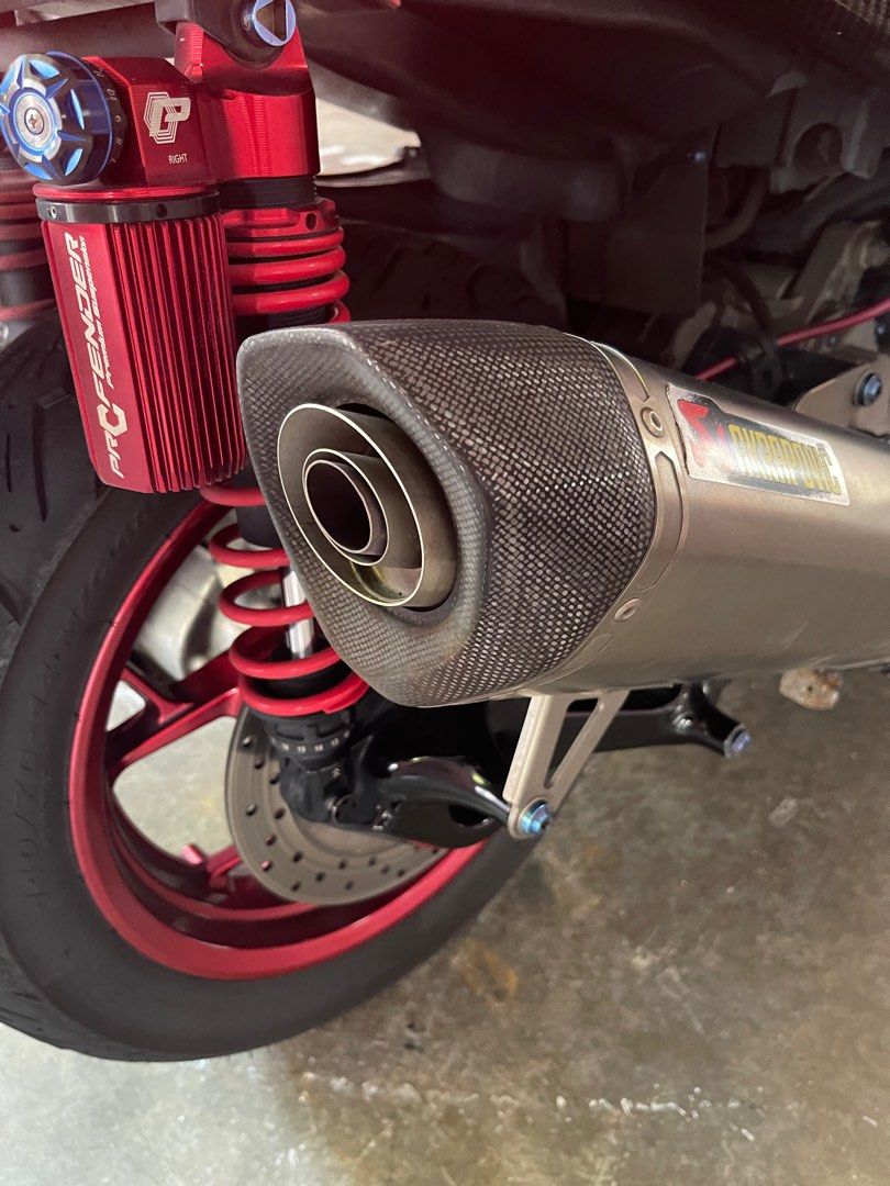 Xmax 300 AKRAPOVIC PIPE, Motorcycles, Motorcycle Accessories on Carousell