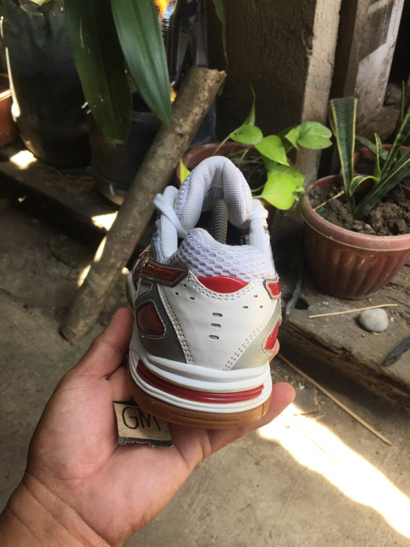 Asics Rote Rivre FL 5, Men's Fashion, Footwear, Sneakers on Carousell