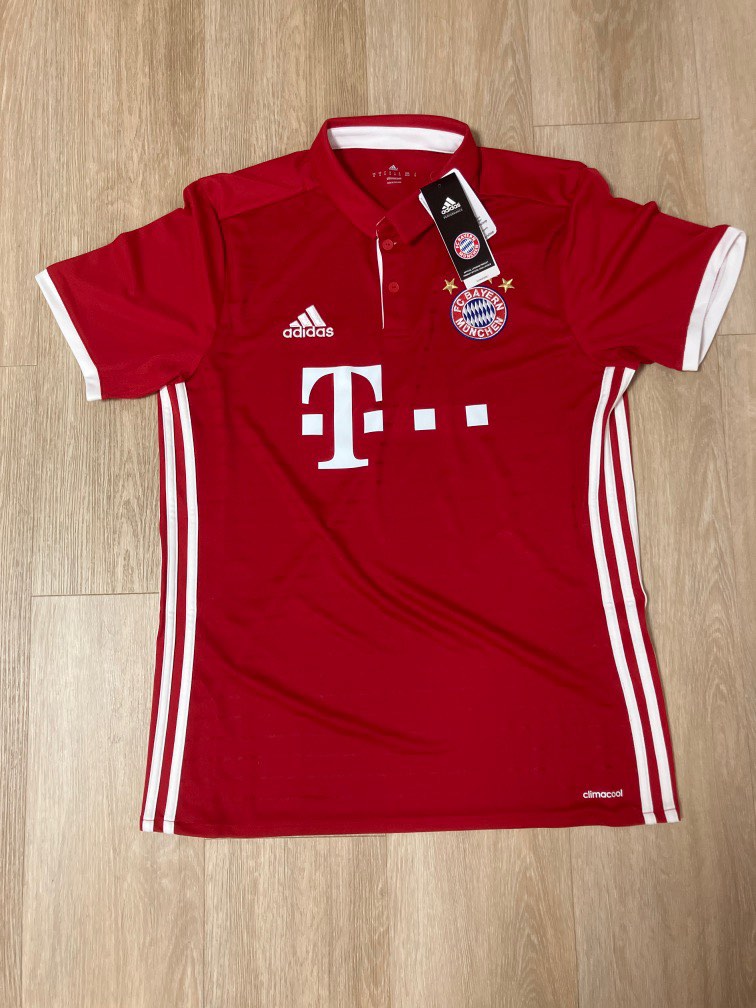 Authentic Fc Bayern Munchen Jersey!, Men's Fashion, Activewear on Carousell