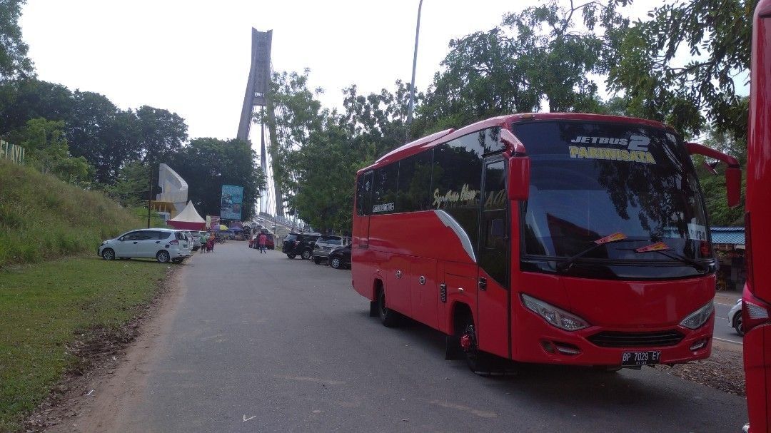 batam transport and tour, Cars, Commercial Vehicles, Rentals on Carousell
