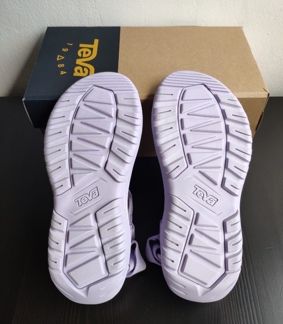Brand New Teva Sandals (40% off), Women's Fashion, Footwear, Sandals on Carousell