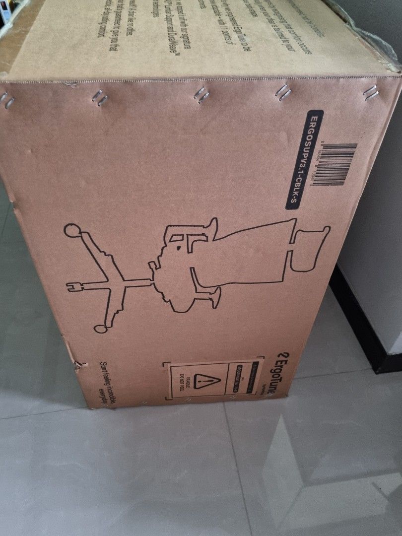 Cardboard box 80cm x 80cm x 20cm, Furniture & Home Living, Furniture ...
