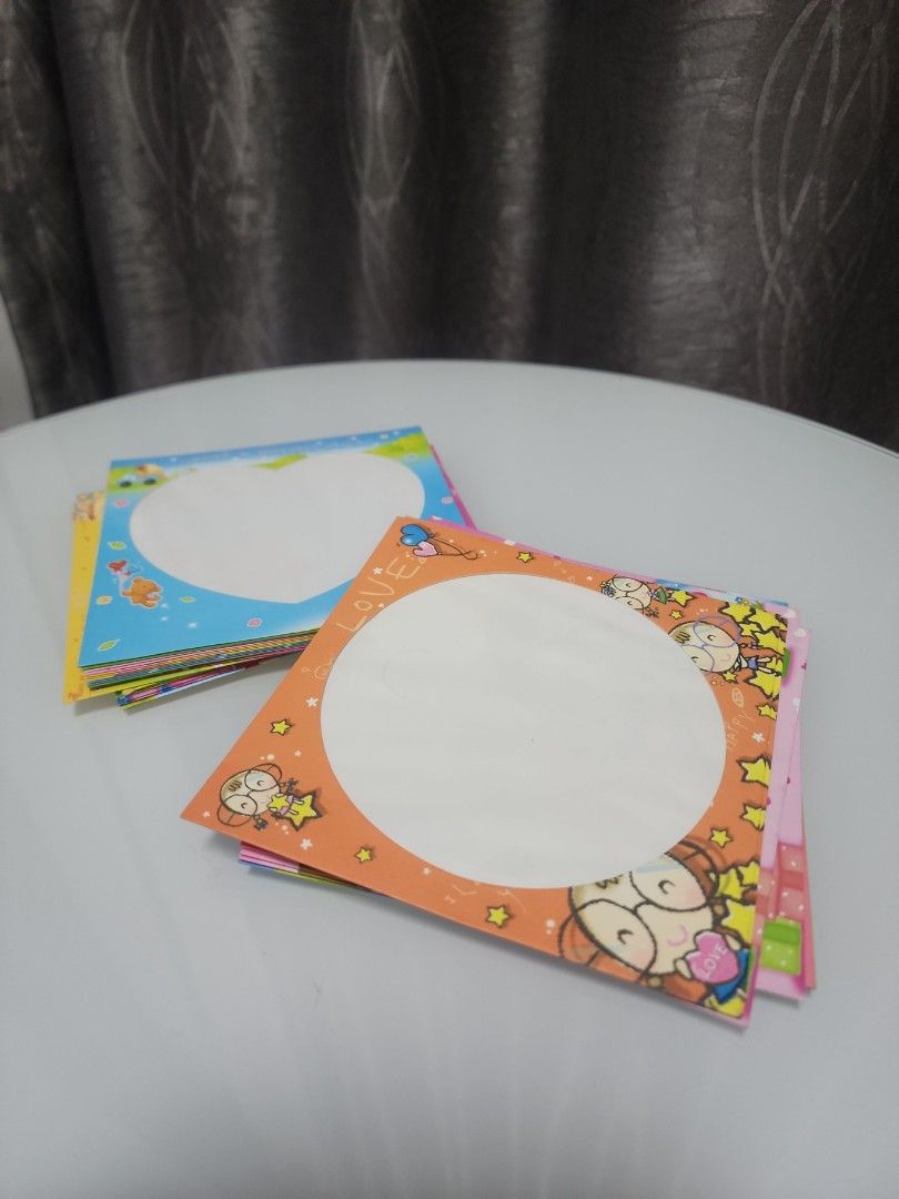 Paper CD holder, Hobbies & Toys, Stationery & Craft, Craft Supplies ...