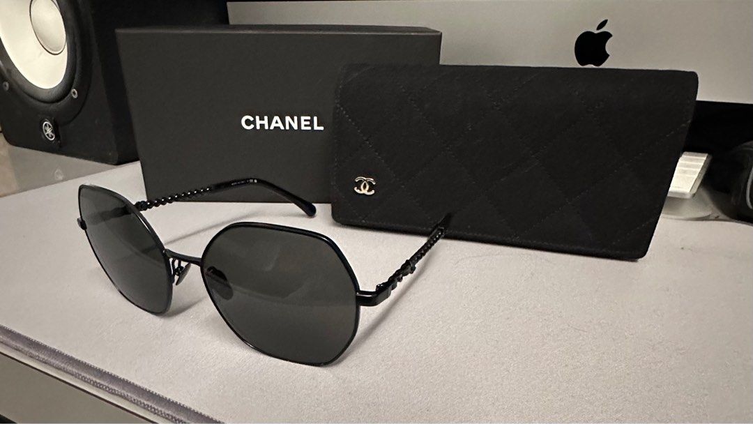 Chanel Square sunglasses CH4281QH, Women's Fashion, Watches ...