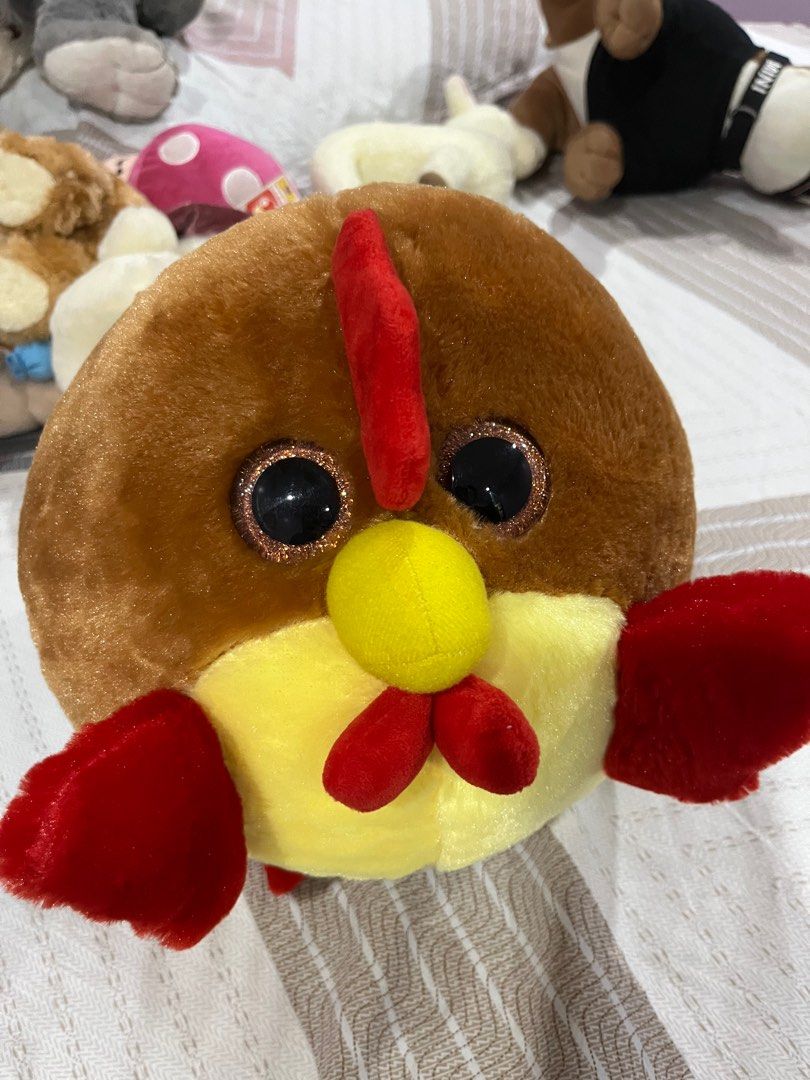 Chicken Plushie, Hobbies & Toys, Toys & Games on Carousell