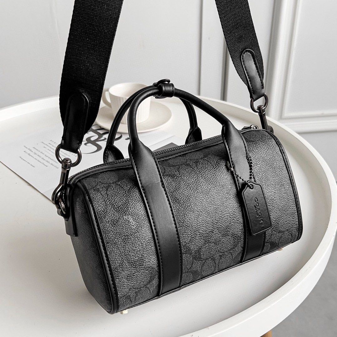 Coach CA186 GOTHAM Bag, Computers & Tech, Desktops on Carousell