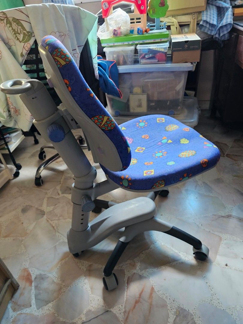 COMF-PRO Ergonomic Table and Chair, Furniture & Home Living, Furniture ...