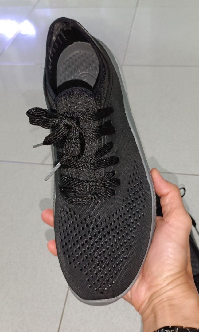 Croc walking shoes, Men's Fashion, Footwear, Casual shoes on Carousell