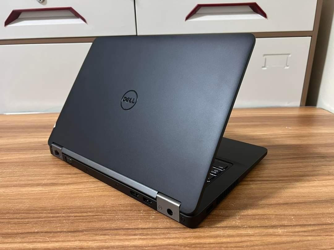 DELL LATITUDE E5270 Intel Core i5 6th / 256GB SSD / 16GB RAM, Computers ...