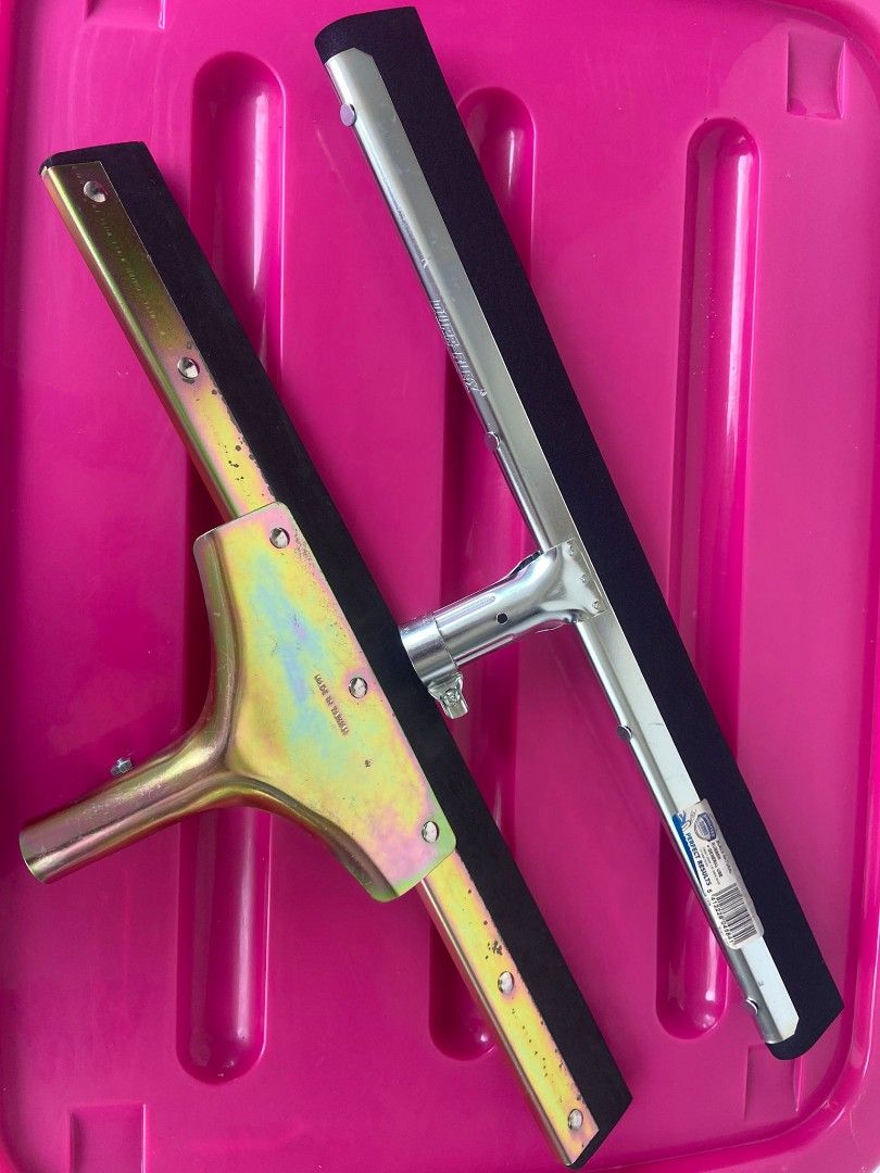 Floor wiper-Metal, Furniture & Home Living, Cleaning & Homecare ...