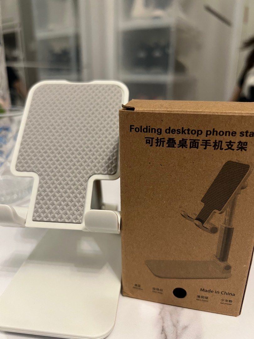 Folding desktop phone stand, Mobile Phones & Gadgets, Mobile & Gadget ...