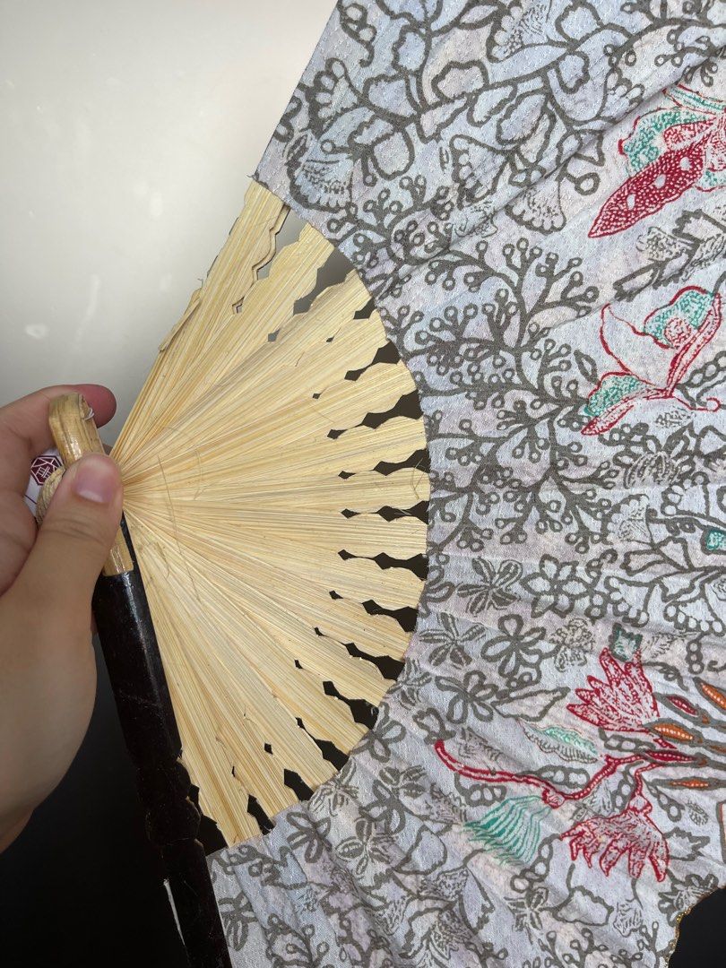 FREE MAILING - batik peranakan large big foldable wooden bamboo hand ...