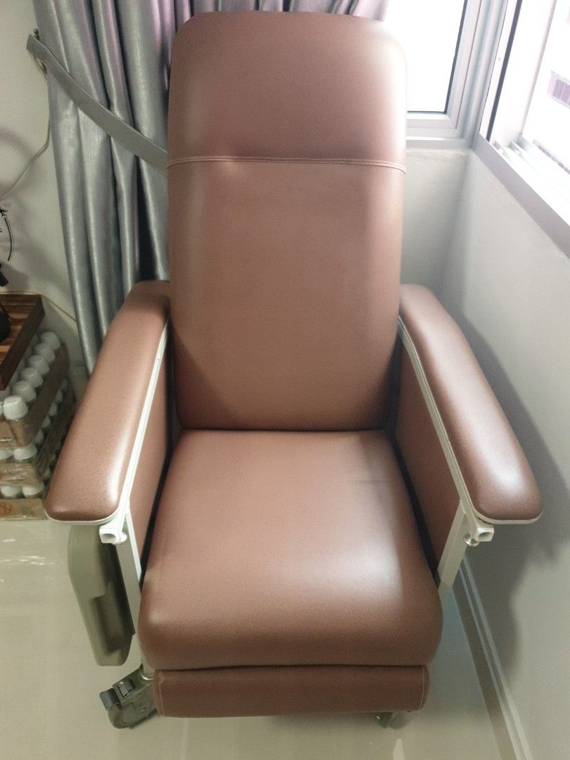 Geriatric Chair, Furniture & Home Living, Furniture, Chairs on Carousell