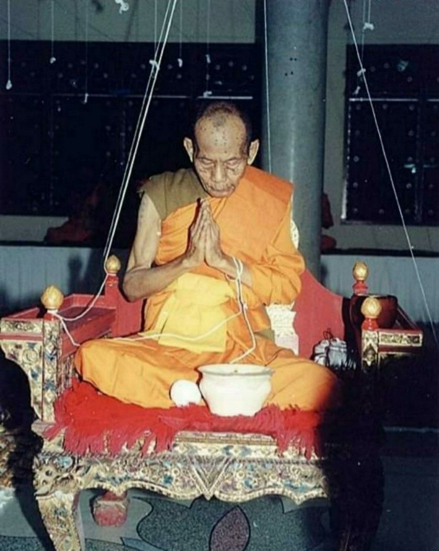 Hanuman Roop Lor - Lp Poon Wat Pailom, Hobbies & Toys, Memorabilia ...