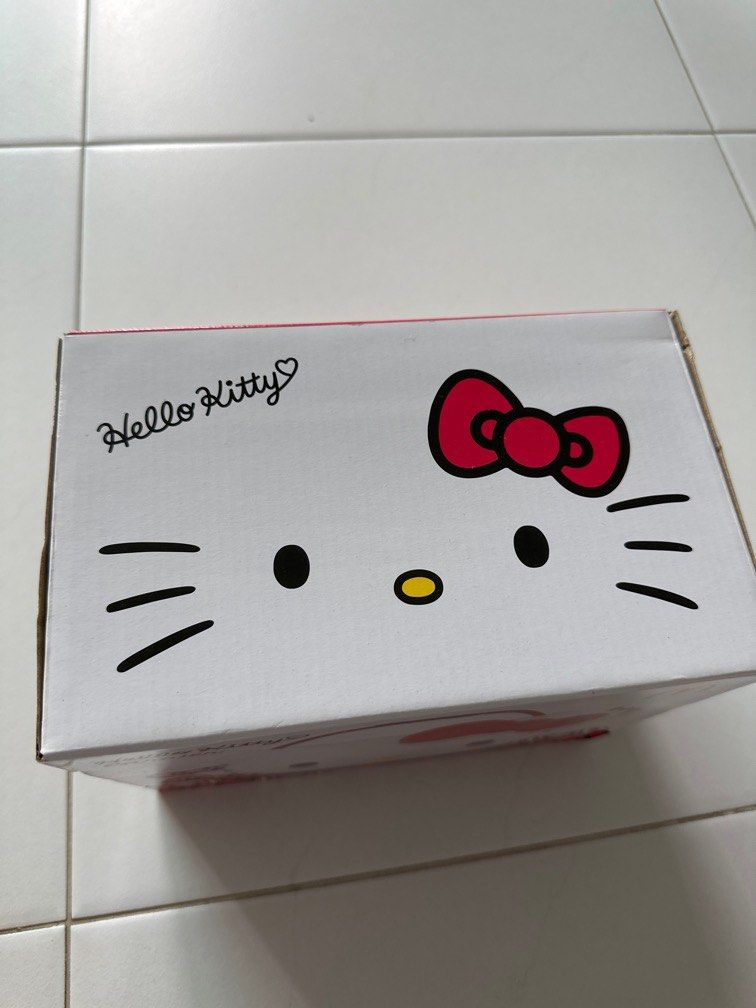 Hello Kitty Fries box, Furniture & Home Living, Furniture, Shelves ...