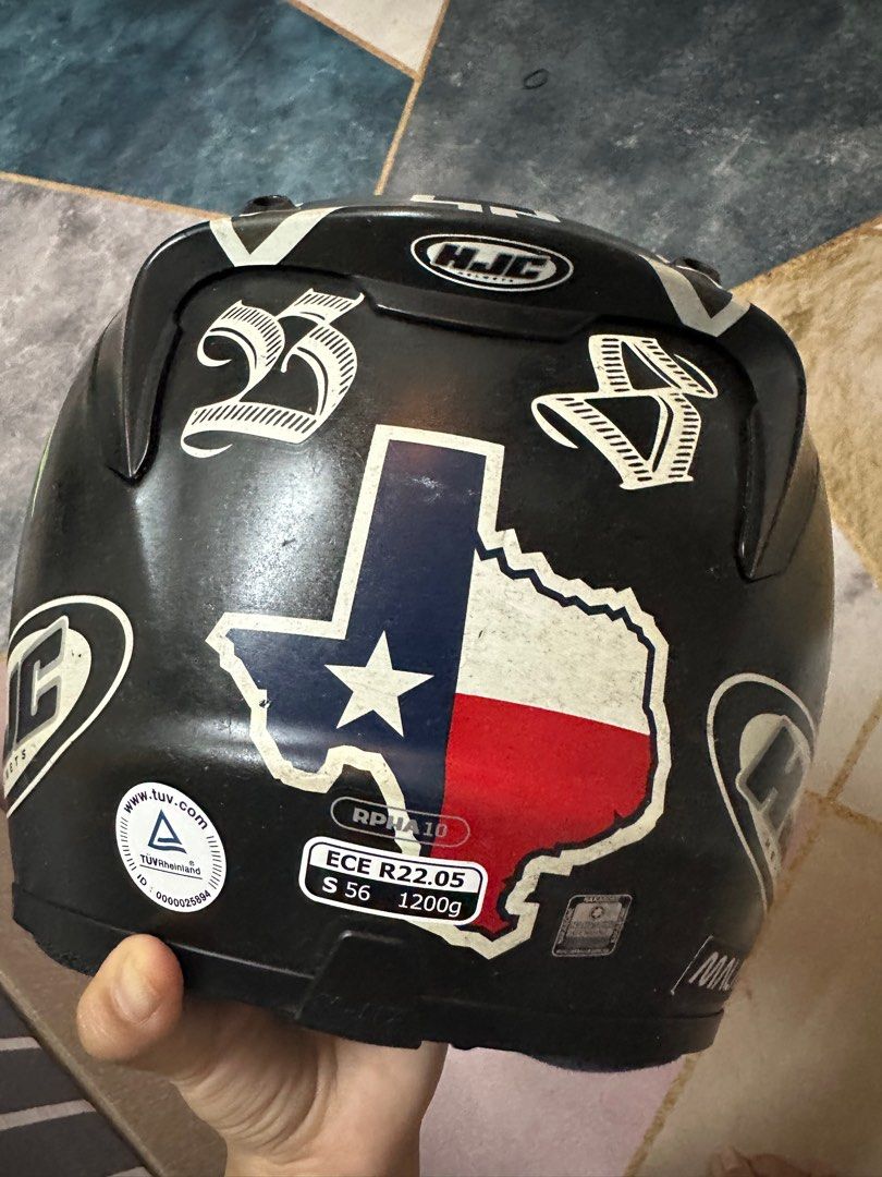 HJC RAPHA 10, Motorbikes on Carousell