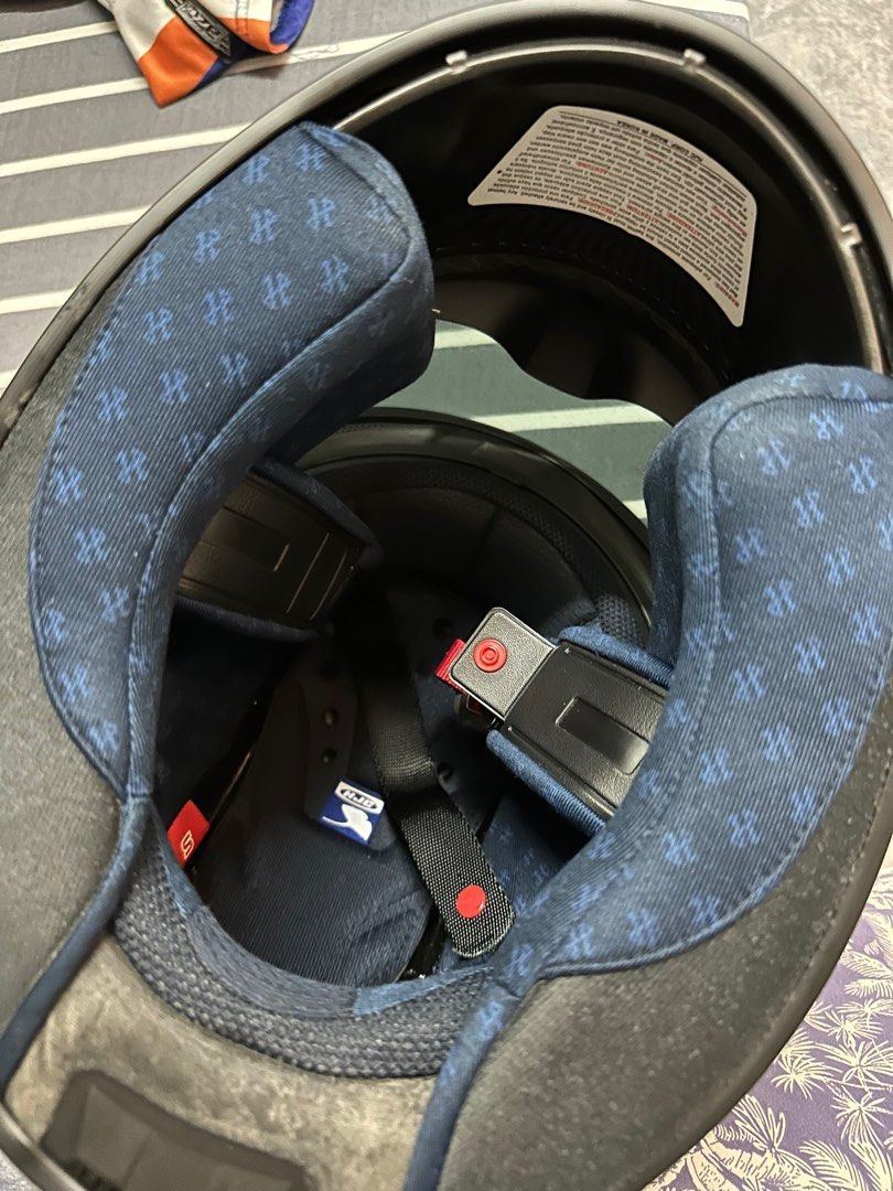 HJC RAPHA 10, Motorbikes on Carousell