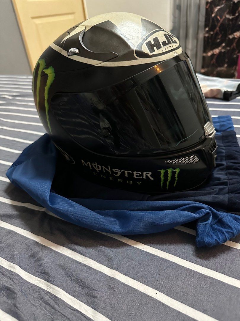 HJC RAPHA 10, Motorbikes on Carousell