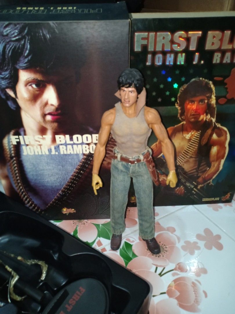 Hot toys: John J Rambo :1/6 scale...First Blood., Hobbies & Toys, Toys ...