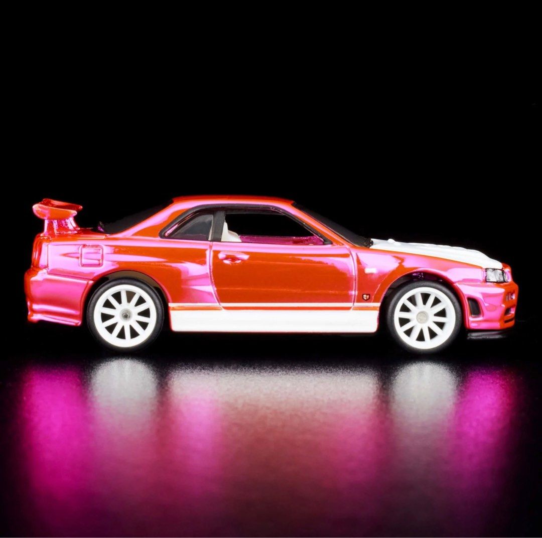 Hot Wheels RLC Pink Editions Nissan Skyline GT-R, Hobbies & Toys, Toys ...