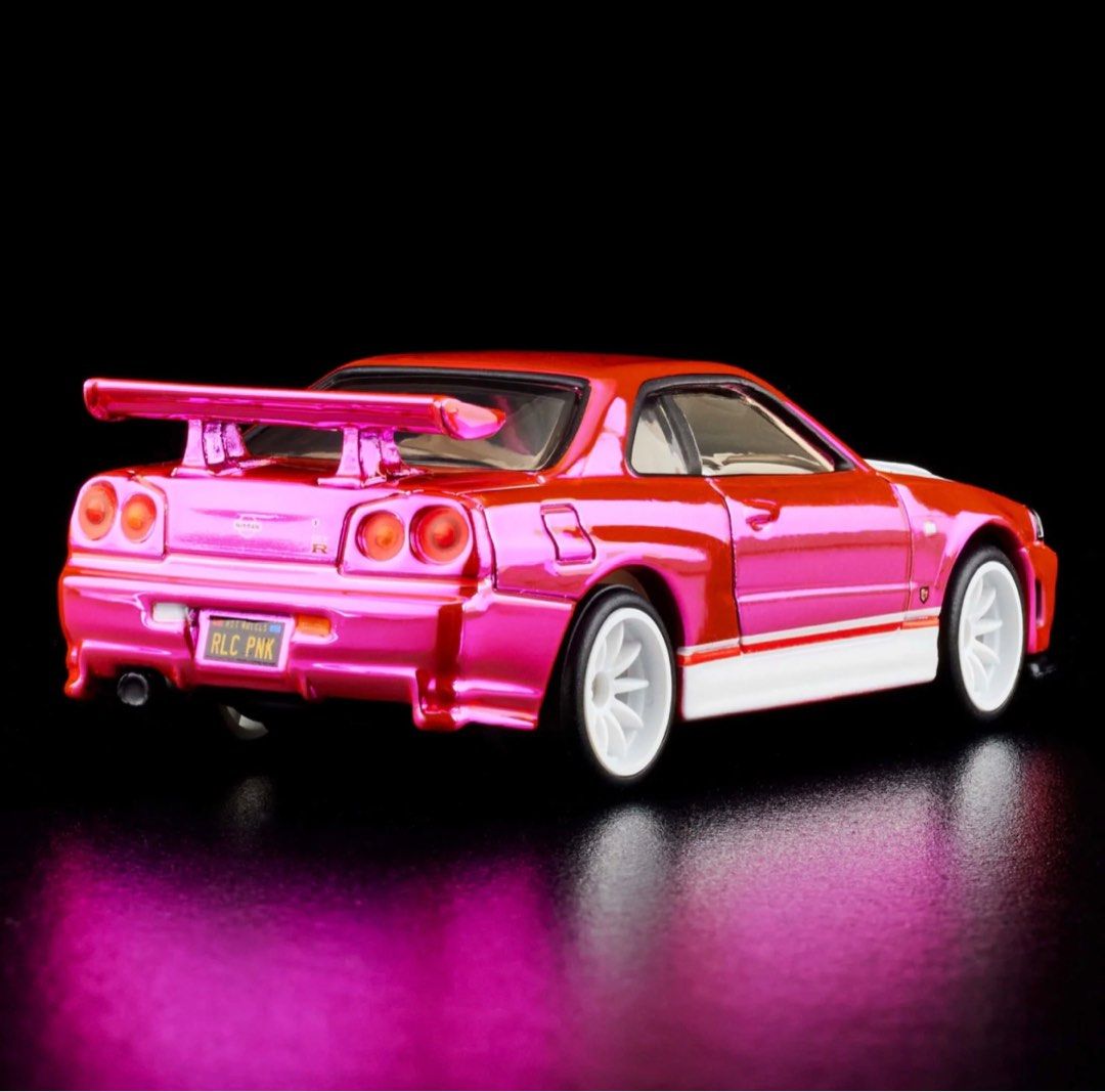 Hot Wheels RLC Pink Editions Nissan Skyline GT-R, Hobbies & Toys, Toys ...