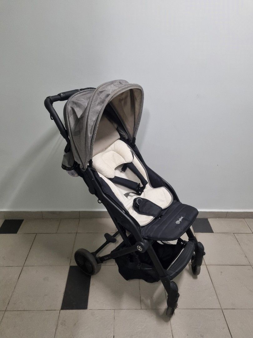 Hybrid Stroller, Babies & Kids, Going Out, Strollers on Carousell