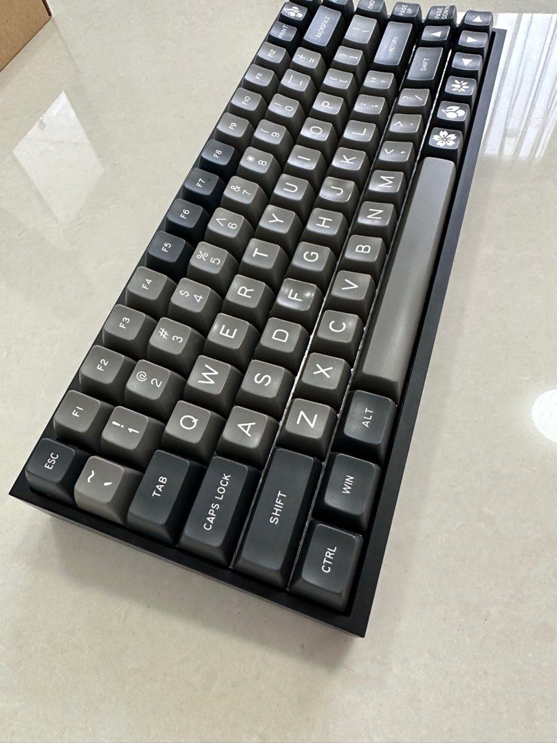 KBDfans Tofu84 Black 75% Soldered Mechanical Keyboard, Computers & Tech ...